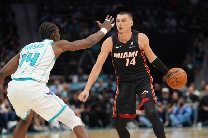 Rumor reveals 2 new names in Detroit Pistons 'aggressive' pursuit of ...