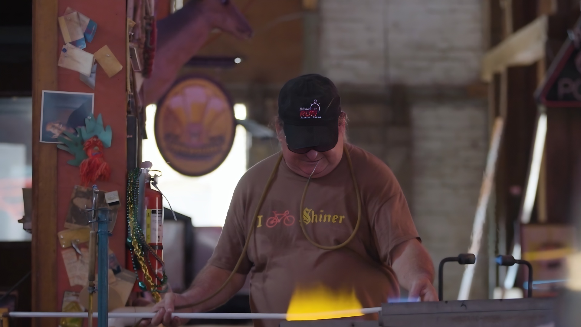 How Texas artist Kirk Tunningley keeps neon art alive