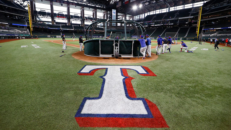 The only MLB team without an official Pride Night holds a Faith ...
