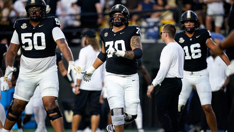 Exclusive: Cade McConnell has big goals for final Vanderbilt football ...