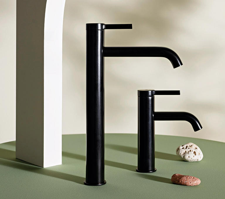 Guardians of the green bathroom | Roca's sustainable collection
