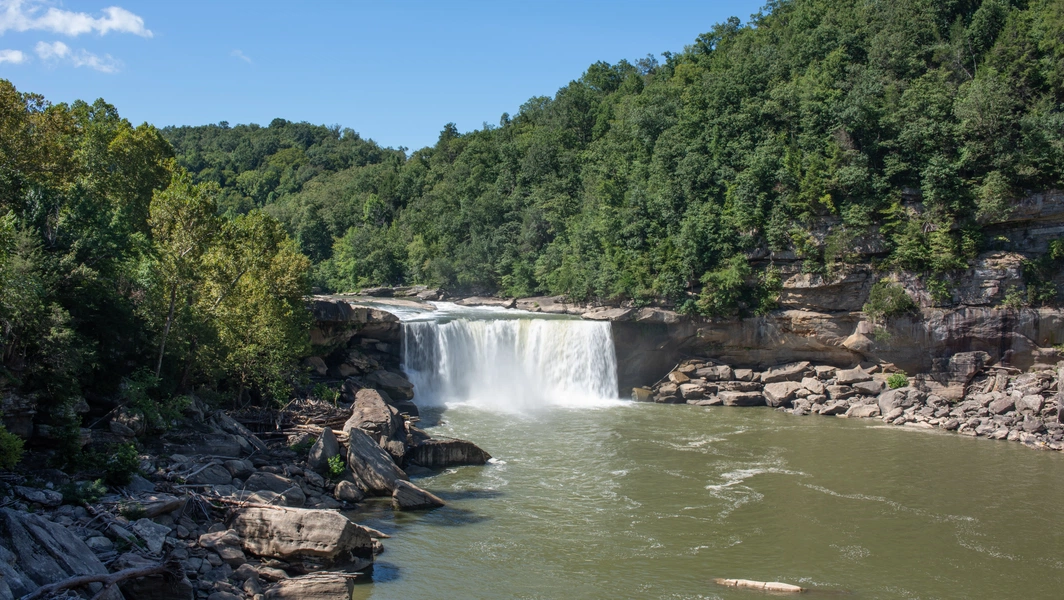 7 scenic waterfall road trips across the US