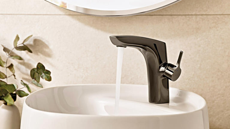 Guardians of the green bathroom | Roca's sustainable collection