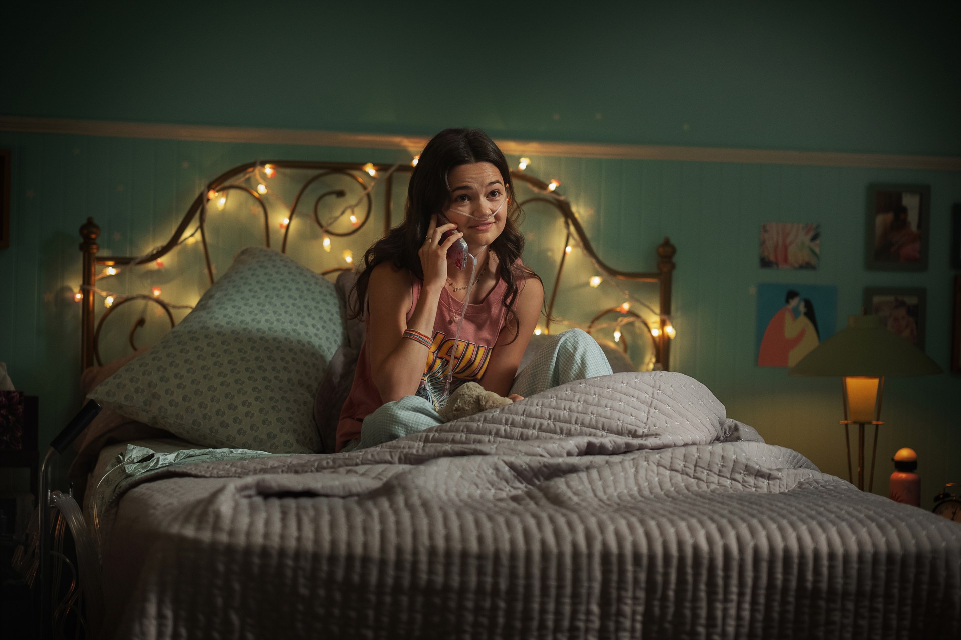 Netflix fans sobbing as they declare Voicemails for Isabelle 'best rom ...