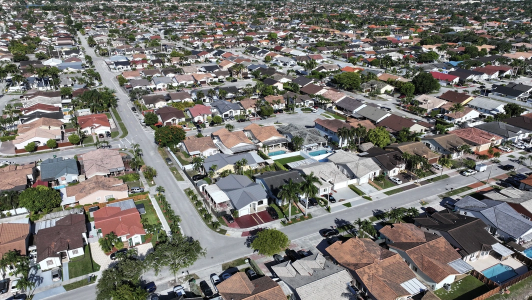 Housing market shifts as key features gain value and prices cool