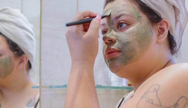 6 DIY Herbal Tea Face Mask to Get Soft Skin