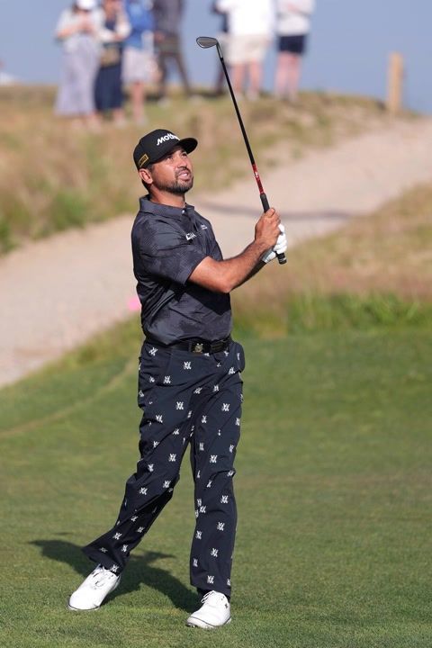 Jason Day carted off course and withdraws from US Open after nightmare ...