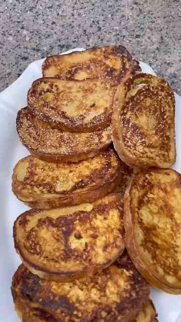 A sweet and comforting French toast classic