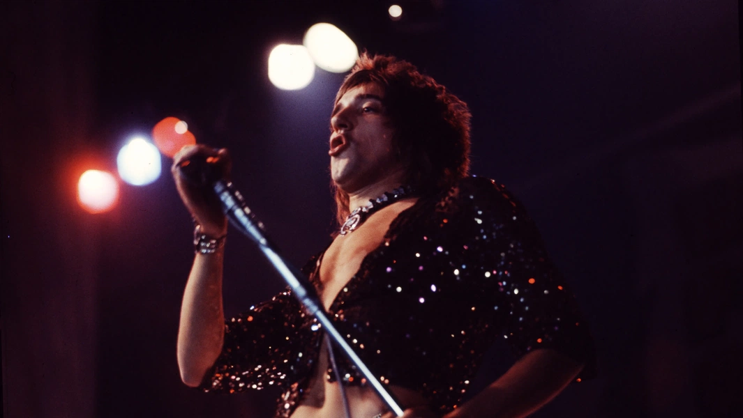 14 celebrated 1970s music icons under critical scrutiny