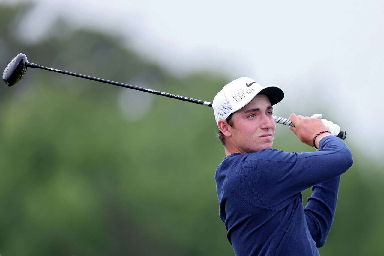 How did Connecticut's Ben James do during the first round of the US ...