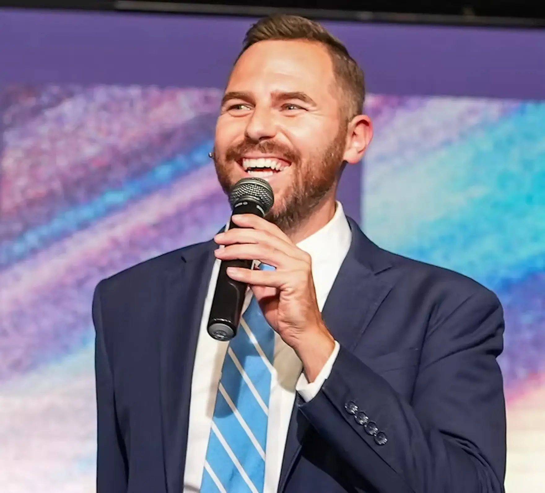 Married Trump-backed pastor confesses to sex with former Miss Oklahoma