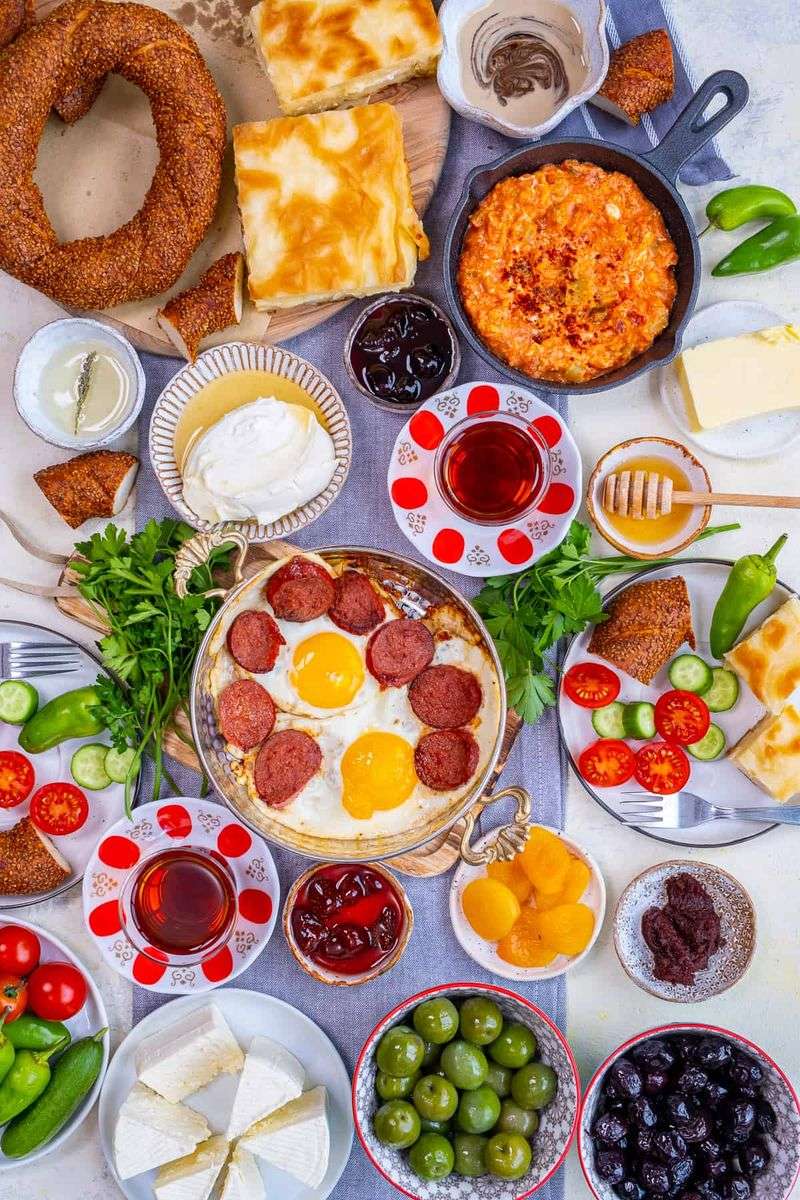 18 Turkish food customs Britons might find surprising at first