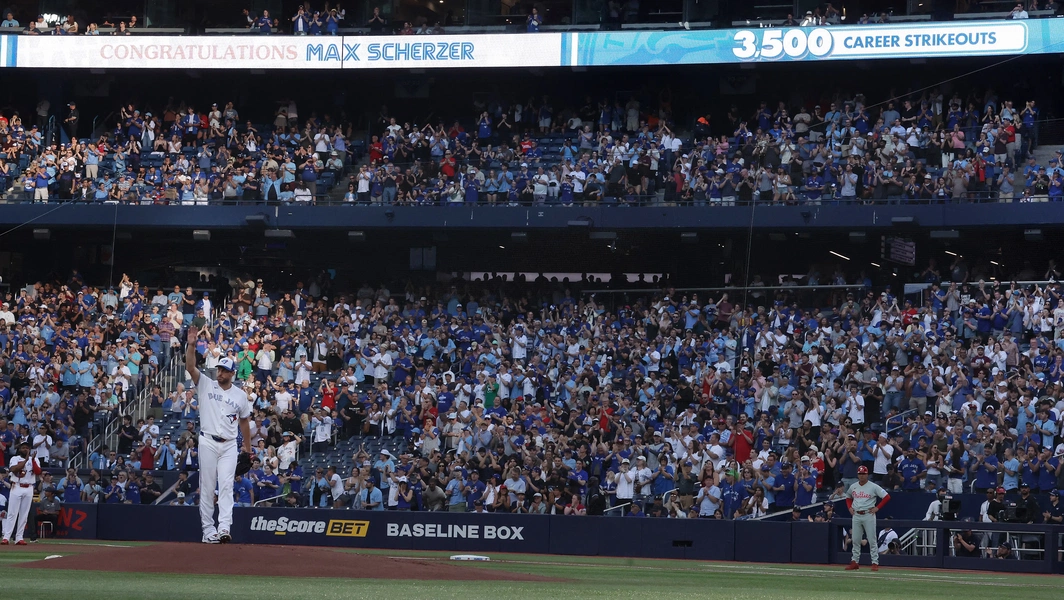 Blue Jays sweep Red Sox but lose Scherzer to injury