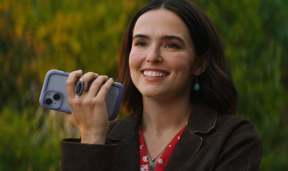 Netflix's Voicemails for Isabelle cast from rom-com icons to hit horror ...