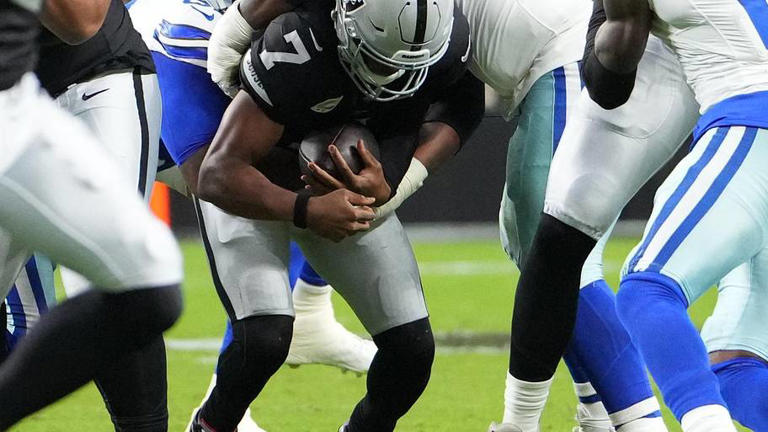 Dak Prescott makes promise, issues challenge to Quinnen Williams