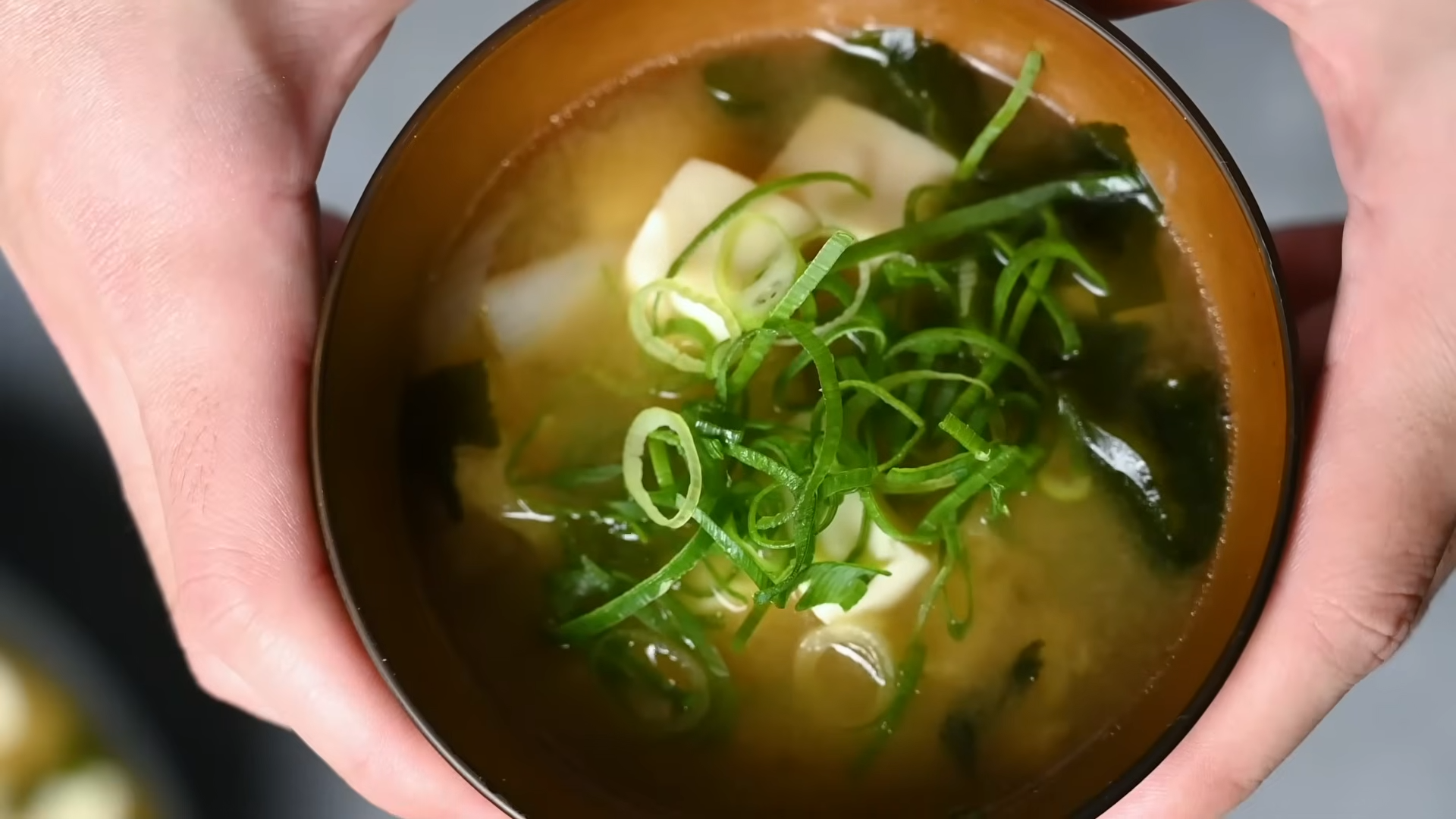 How infusing kelp creates an incredibly rich umami base