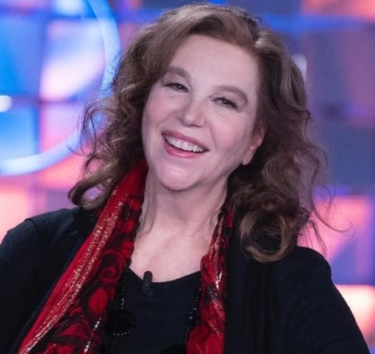 Stefania Sandrelli piange per l’INPS: “È stata un’aggressione”