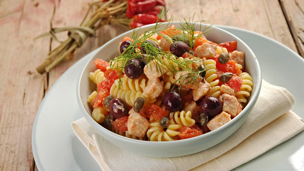 10 flavorful Mediterranean pasta dishes