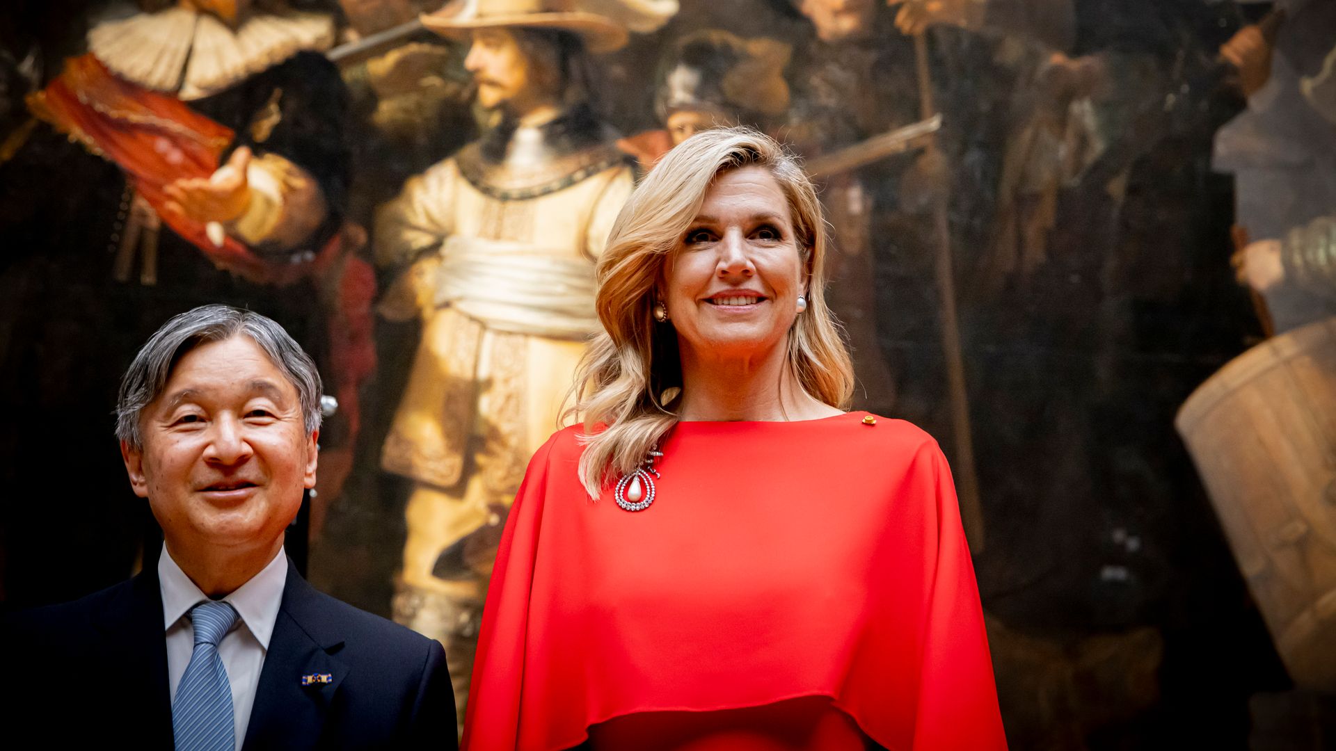 Máxima stuns in red for an engagement with Japan’s emperor, reviving an ...