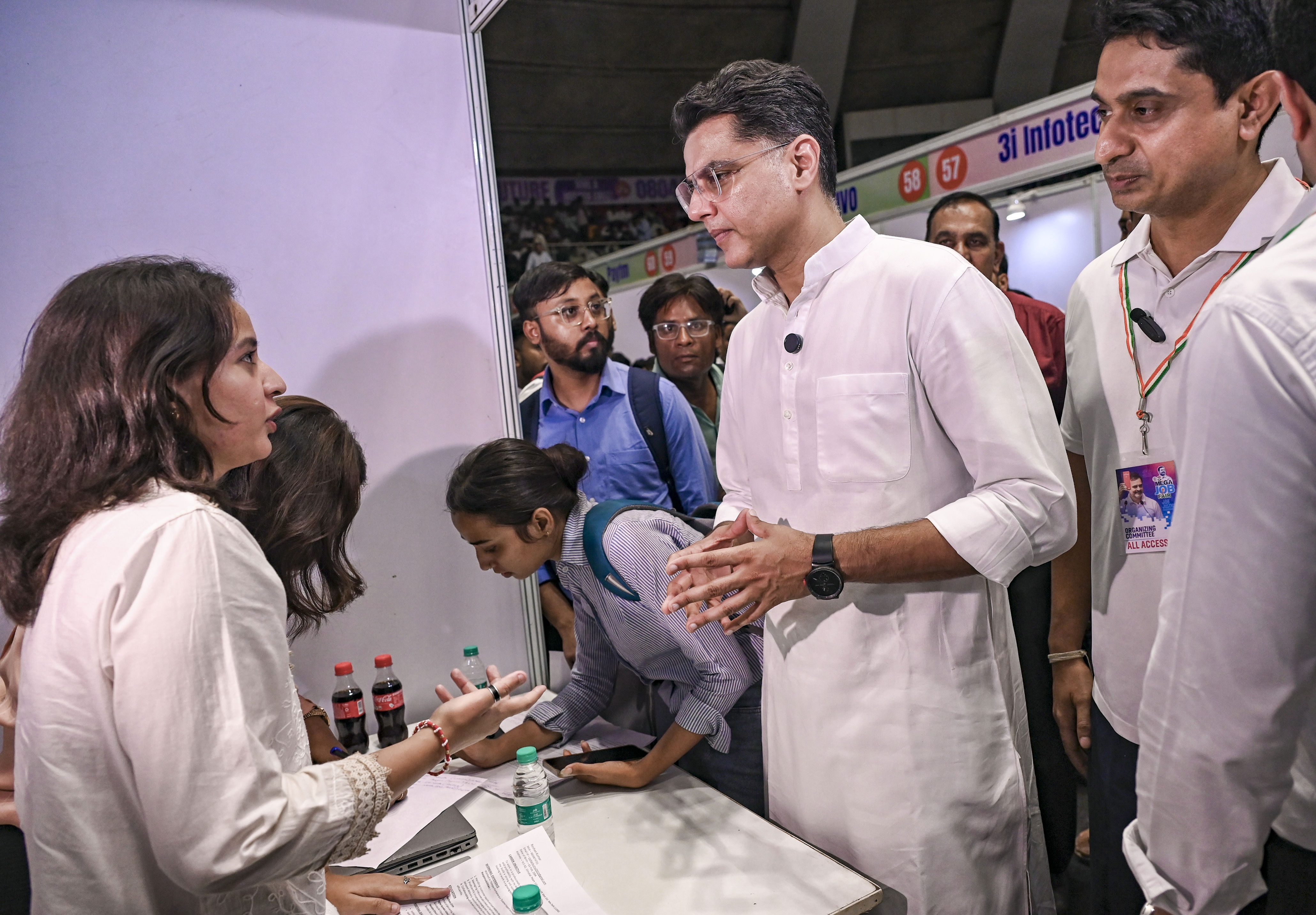 7,000 people get offer letters at job fair on Rahul Gandhi's birthday ...