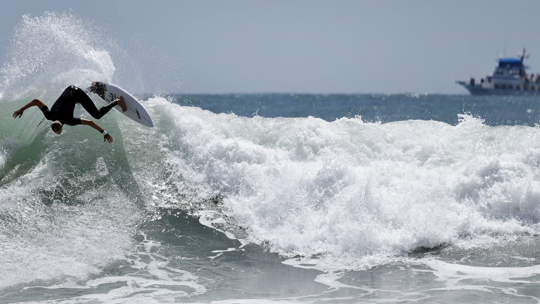 10 premier surfing destinations on the US West Coast