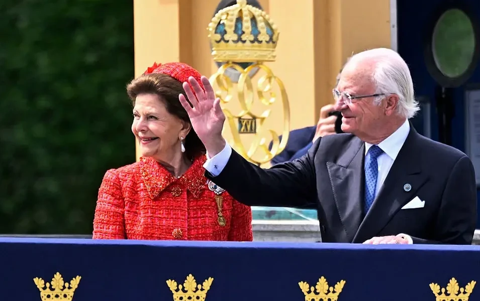Königspaar feiert goldene Hochzeit an Mittsommer