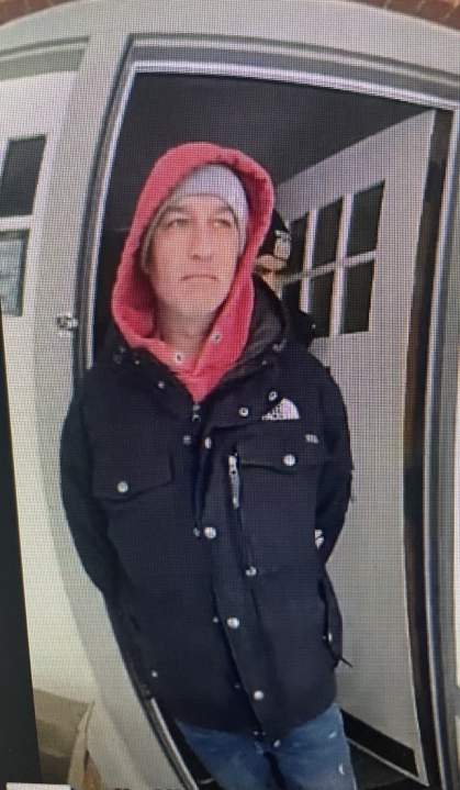 Man sought after his parents die in Mississauga, Ont. assault: police