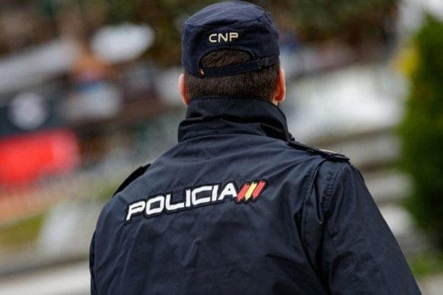 La Policía detiene en Madrid a un hacker cercano a 'Alcasec' por ...
