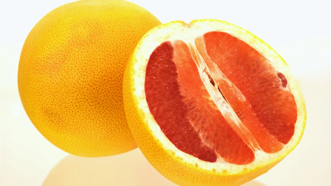 Daily grapefruit juice: Health benefits and potential risks