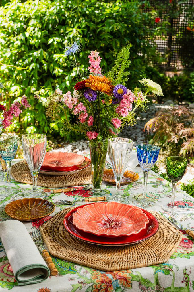 Viste la mesa de primavera perfecta con los consejos de la experta en ...