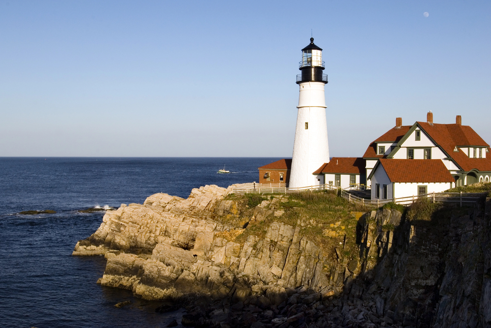 17 lighthouses that prevented historical disasters