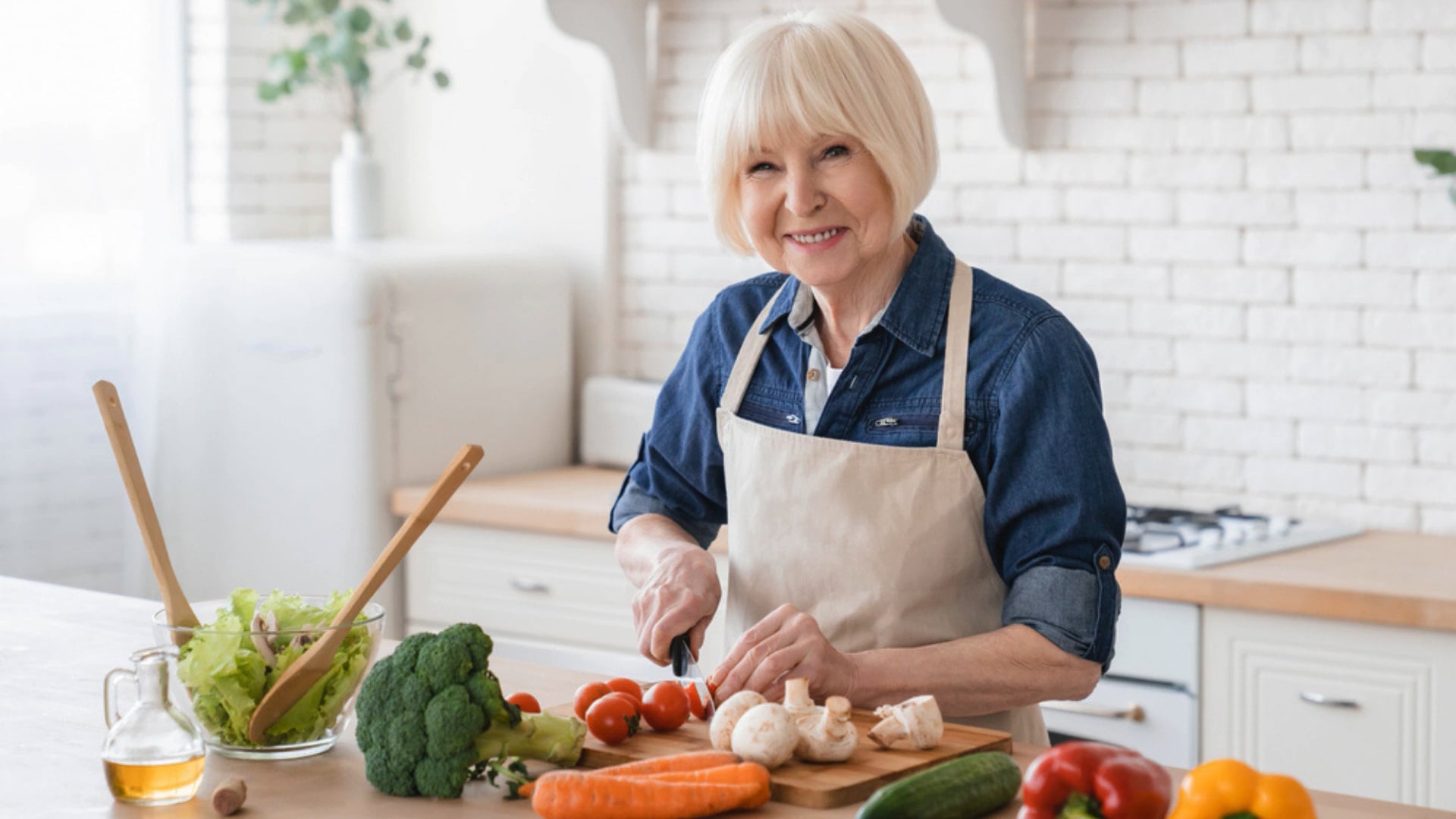 Only 9% of Americans eat enough vegetables—and it's hurting their sleep ...