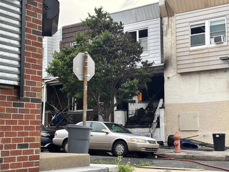 Woman killed, child injured in South Philadelphia row home fire
