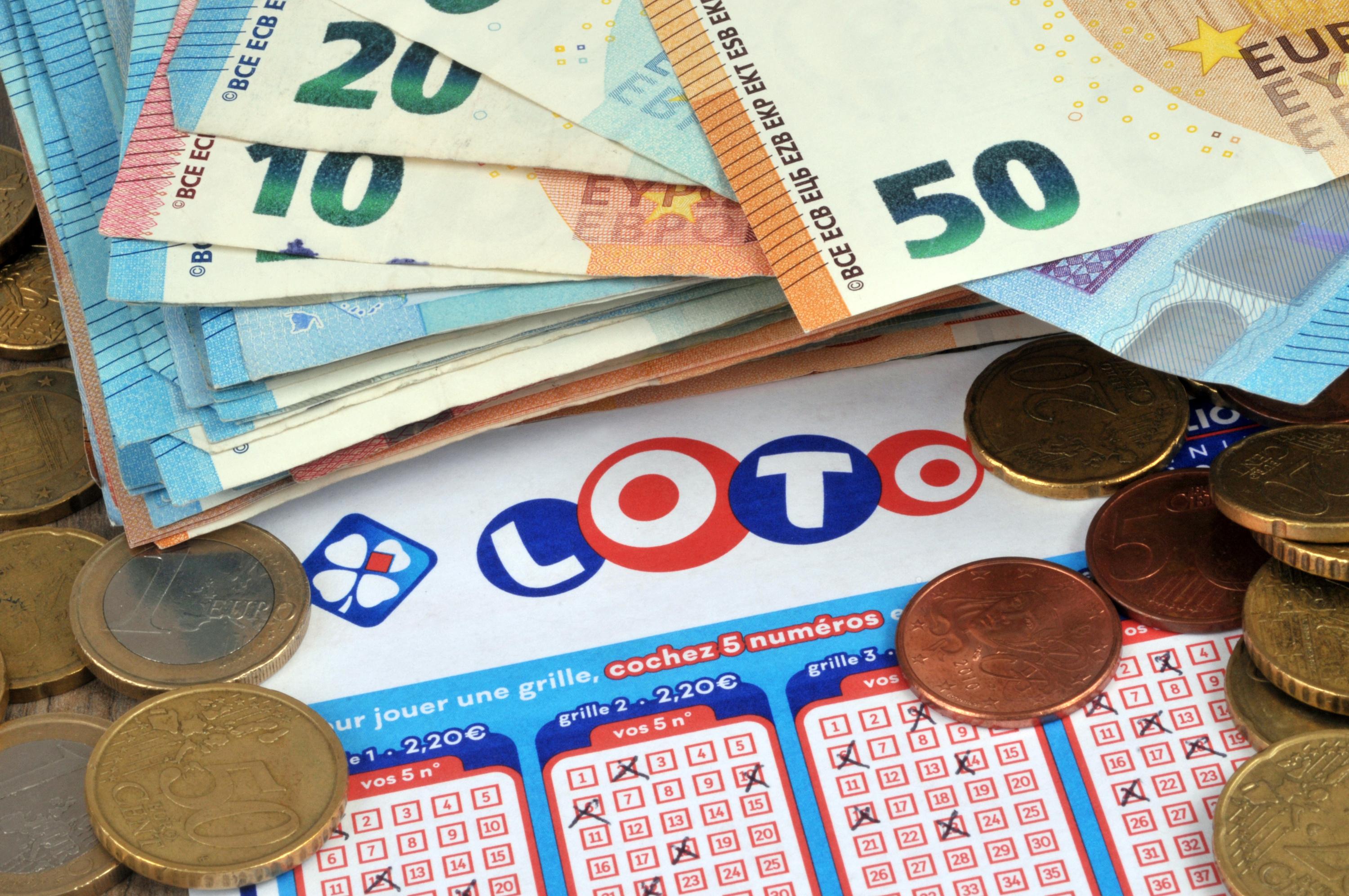 Italie : un Nigérian sans papiers gagne 500.000 euros au loto et ...