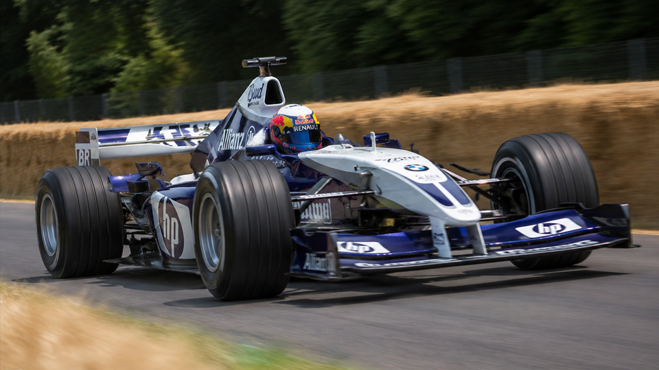 Williams FW26 BMW V10 screams at 19,000 RPM
