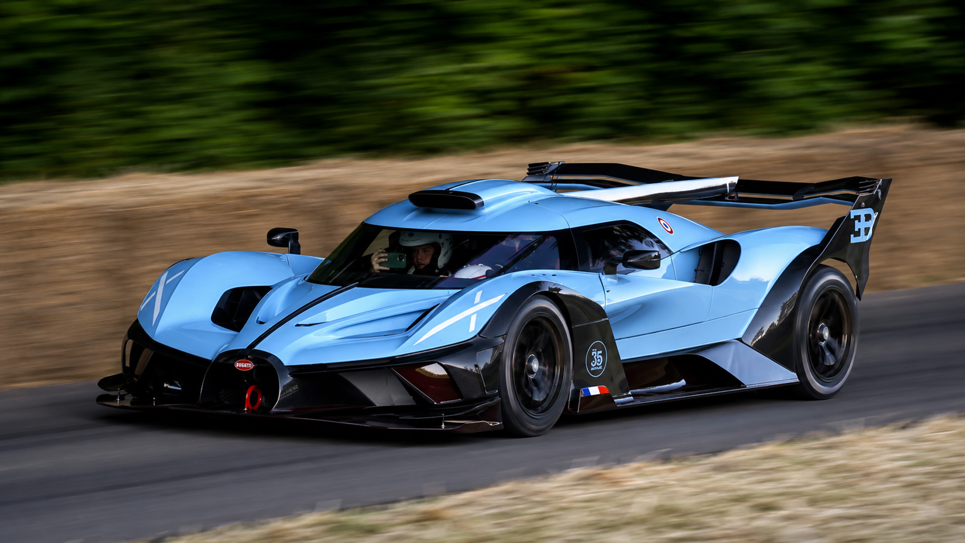 Rare Bugatti Bolide unleashes brutal speed on race track