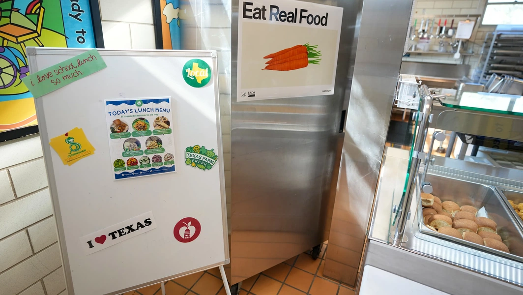 14 once-popular foods schools no longer serve