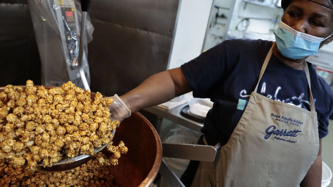 4 Chicago-style popcorn brands ranked and reviewed