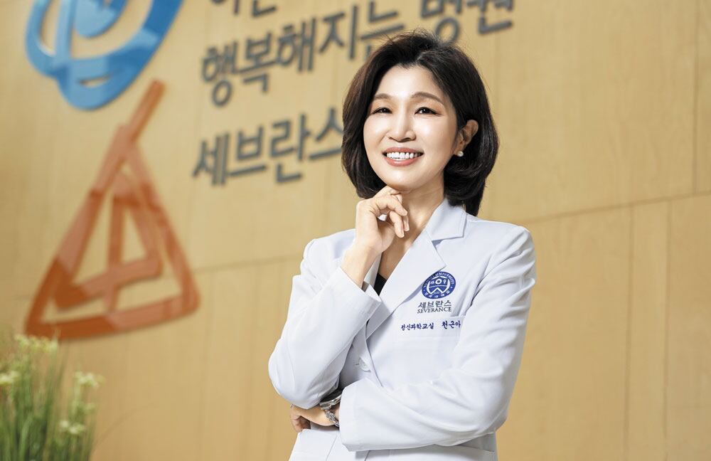 Director Cheon warns '4-year-old exams' harm brain development