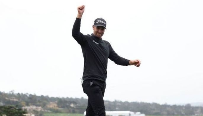Clark leads with 64