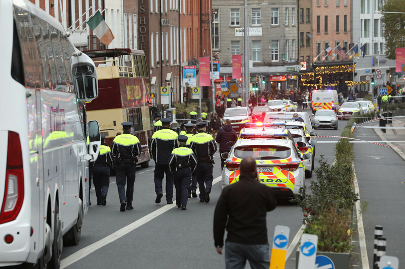 Doctors at scene of Parnell Square stabbing 'just ran with things' in ...