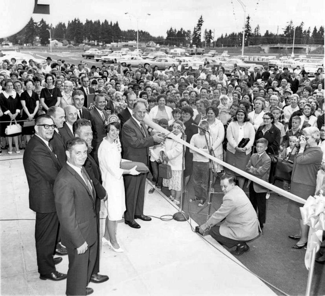 Longtime Thurston Co. shopping center is sold for $43M, public records show
