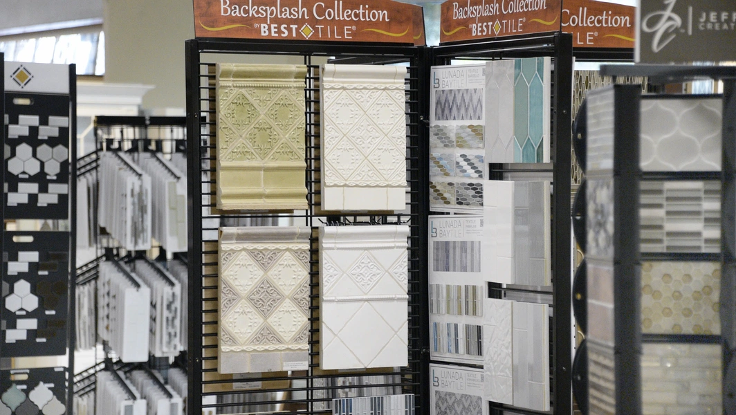 Porcelain and ceramic tile compared