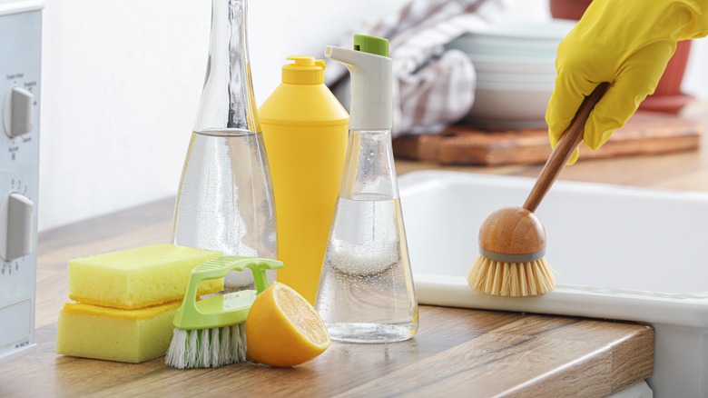14 clever hacks to clean your kitchen sink