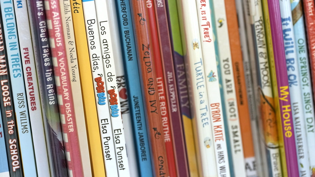 How to organize and personalize your home library