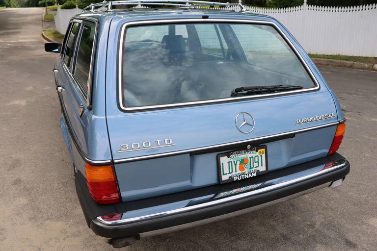 My ride: 'Popcorn maker' Mercedes-Benz drives like a luxurious tank