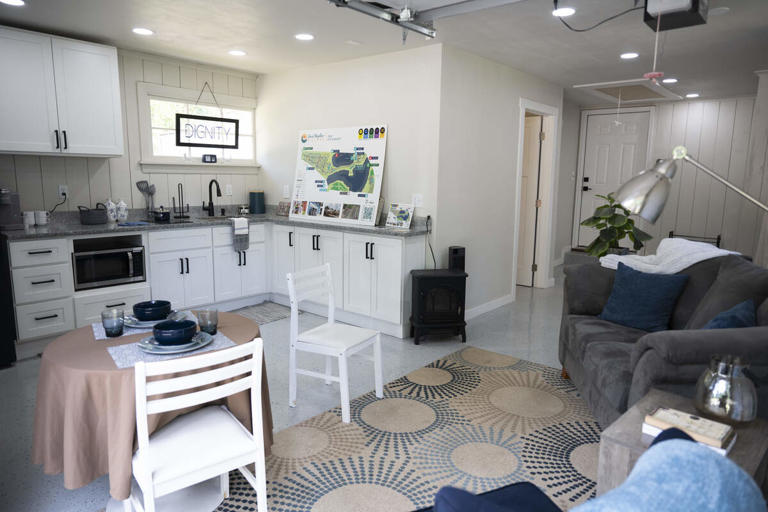 What will new homeless village in Spanaway look like? Small cottages ...