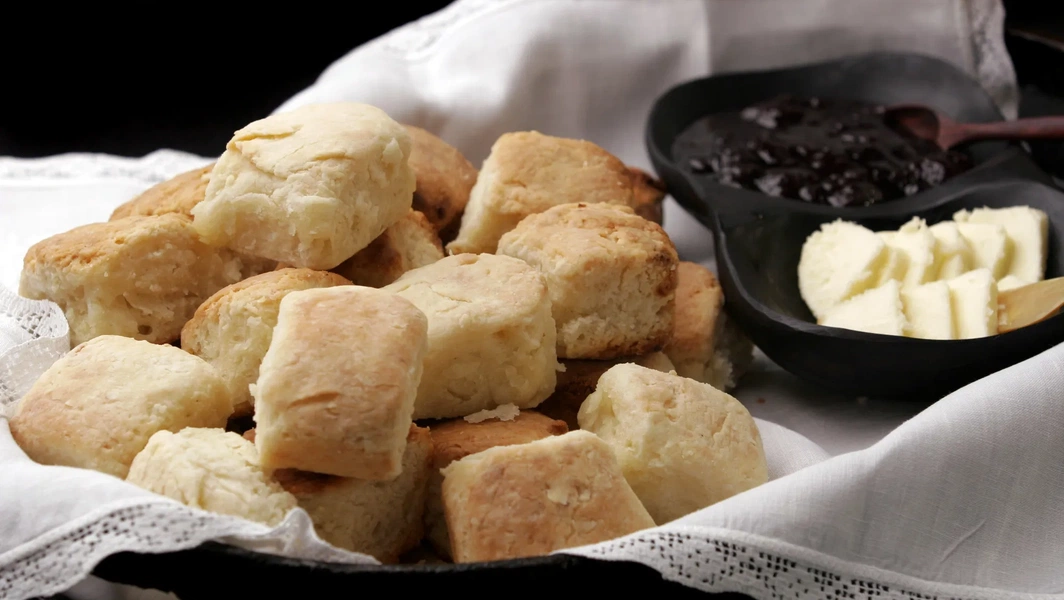 4 must-try biscuit spots across America