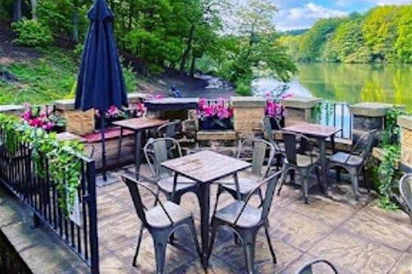For sale: The Boathouse at Newmillerdam on the market following family ...