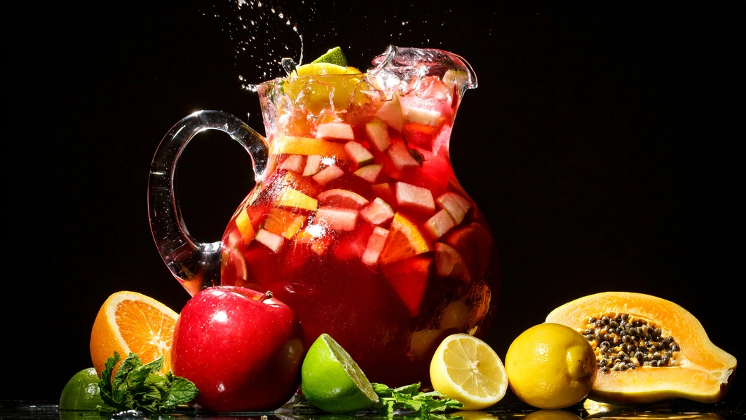 Easy red sangria ingredients and serving tips